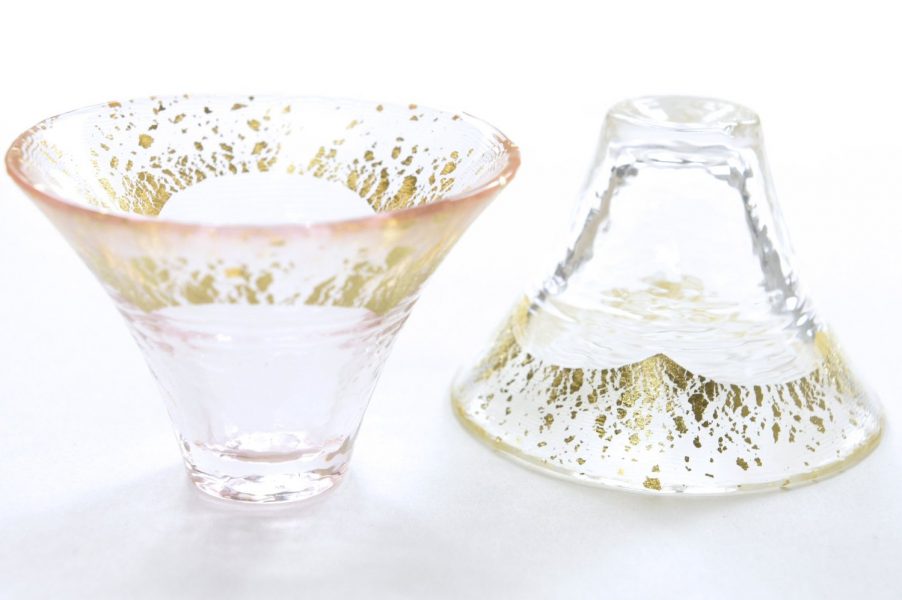 Sakazuki Sake Glass Set Fuji Pink White 【Wooden Boxed】 - SAKETALK Shop